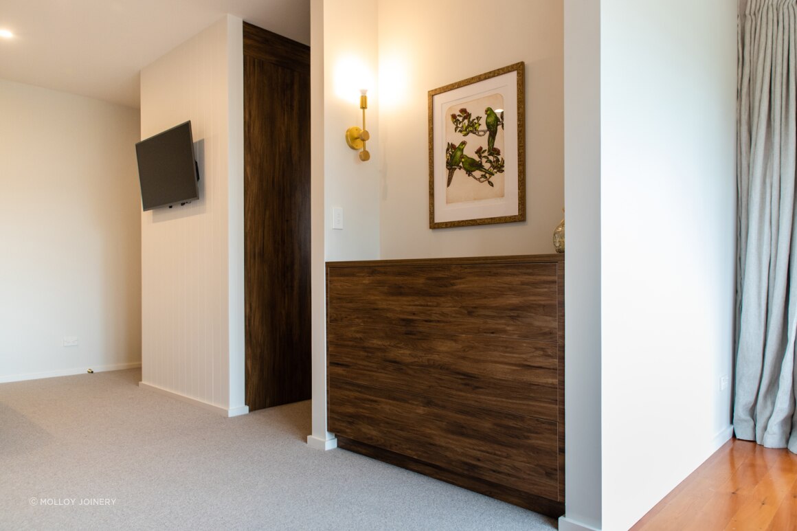 Stunning Mid-Century Modern Bar and Wardrobe | Molloy Joinery